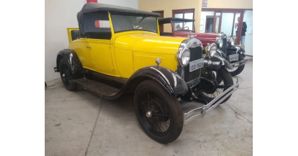 Ford Pickup - ABC Classificados